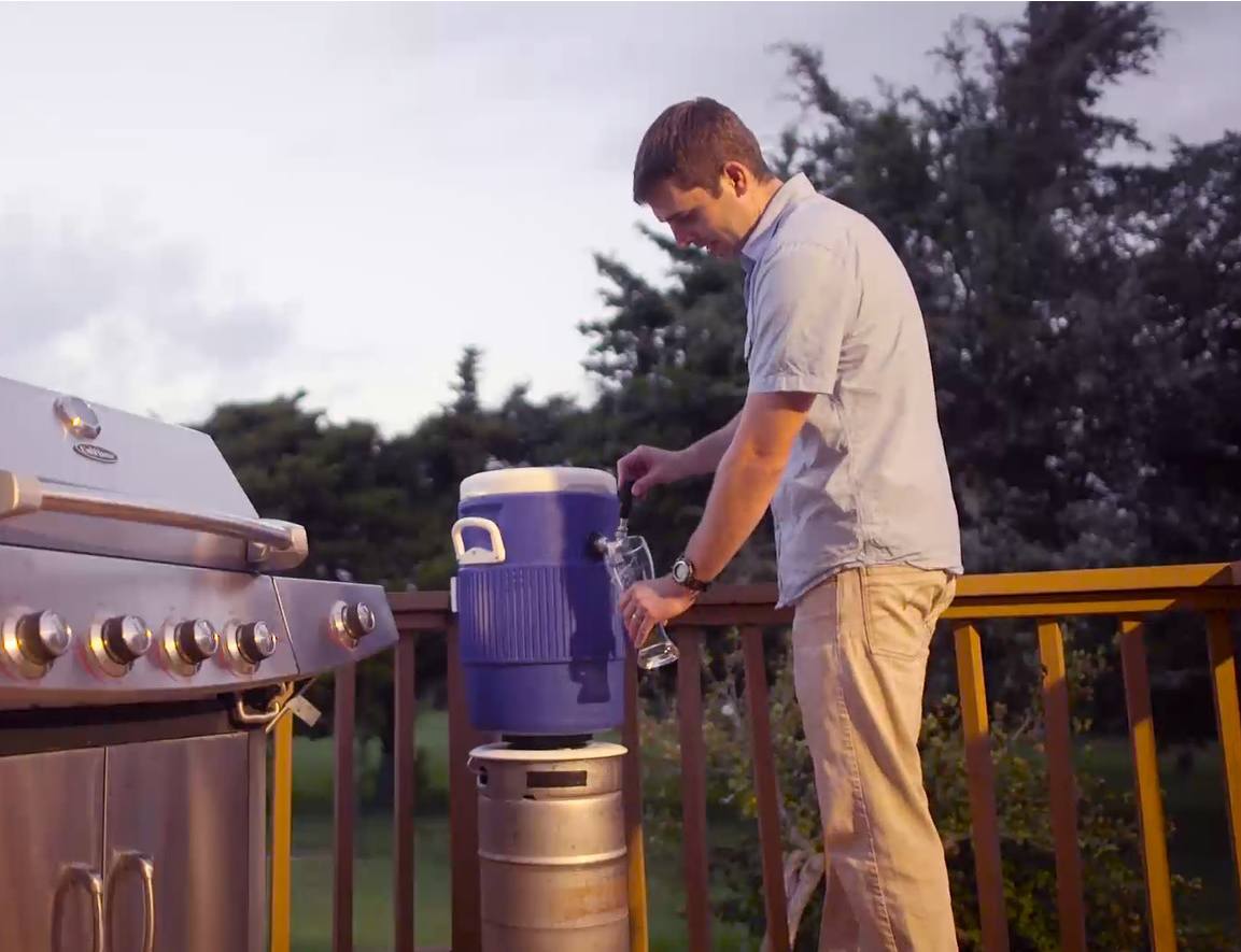 DraftPak All-In-One Tapping Portable Draft Beer System ...